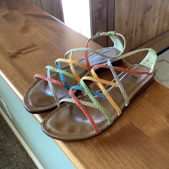 MIA | Shoes | Mia Multi Color Sandals | Poshmark